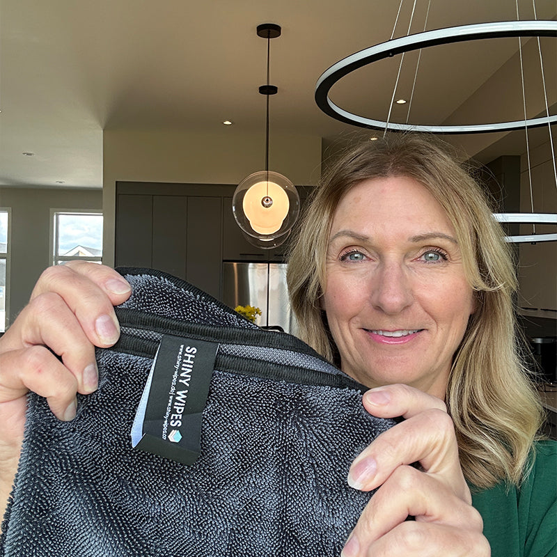 Spotless Shower Bundle – Shiny Wipes™